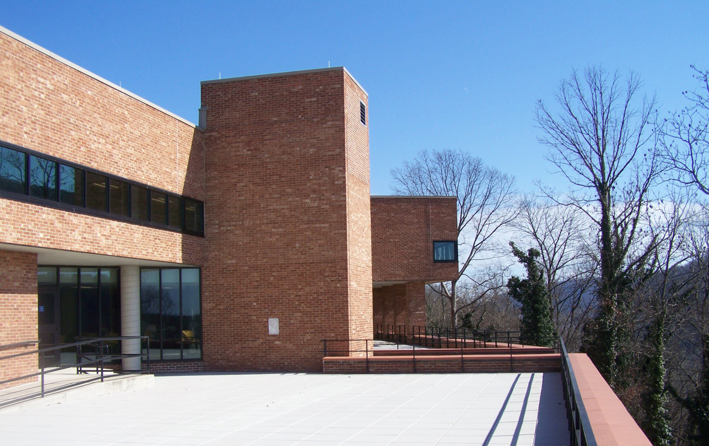Renovation of Harpers Ferry Interpretive Design Center - Docomomo