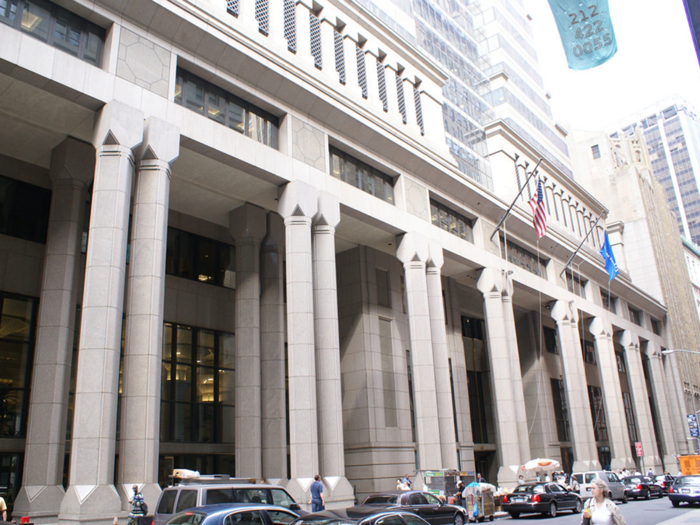 Proposal would strip 60 Wall St of its unique Postmodern features ...