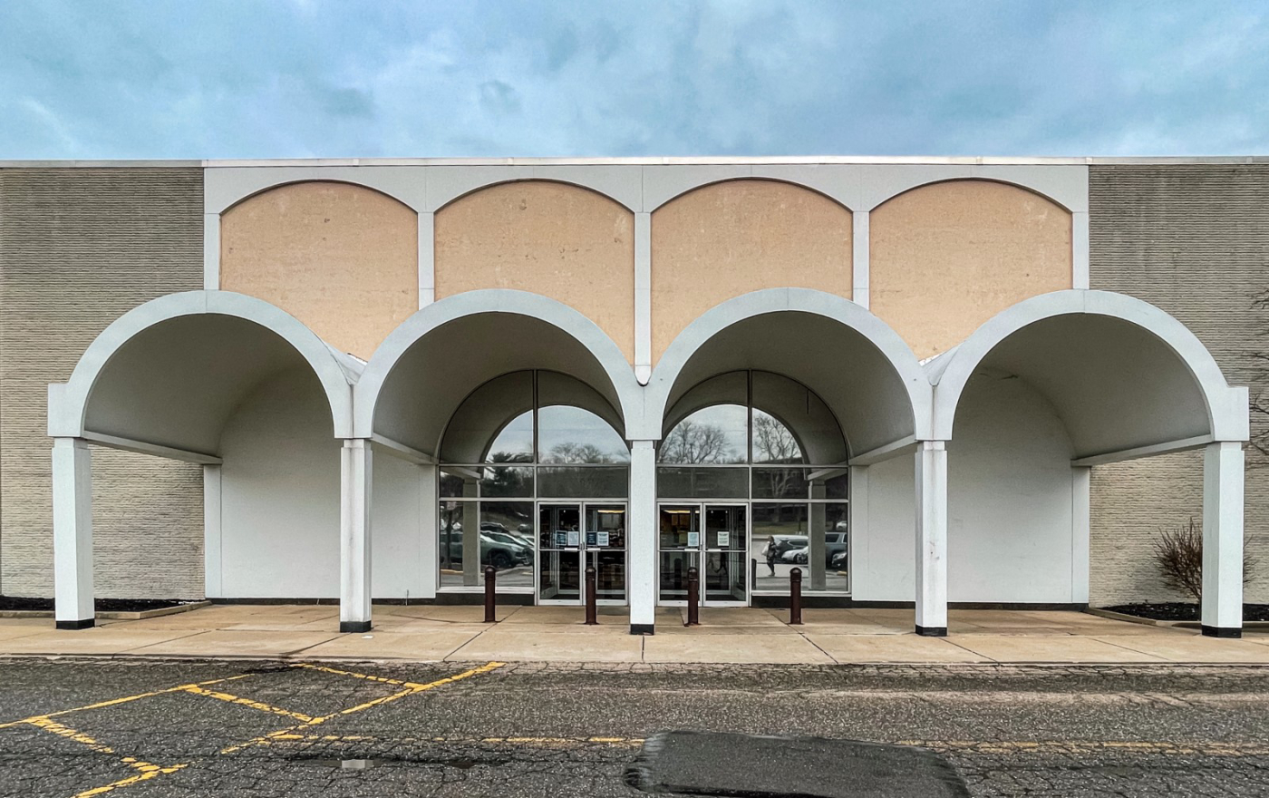 The Rust Belt Mallwalker - Docomomo