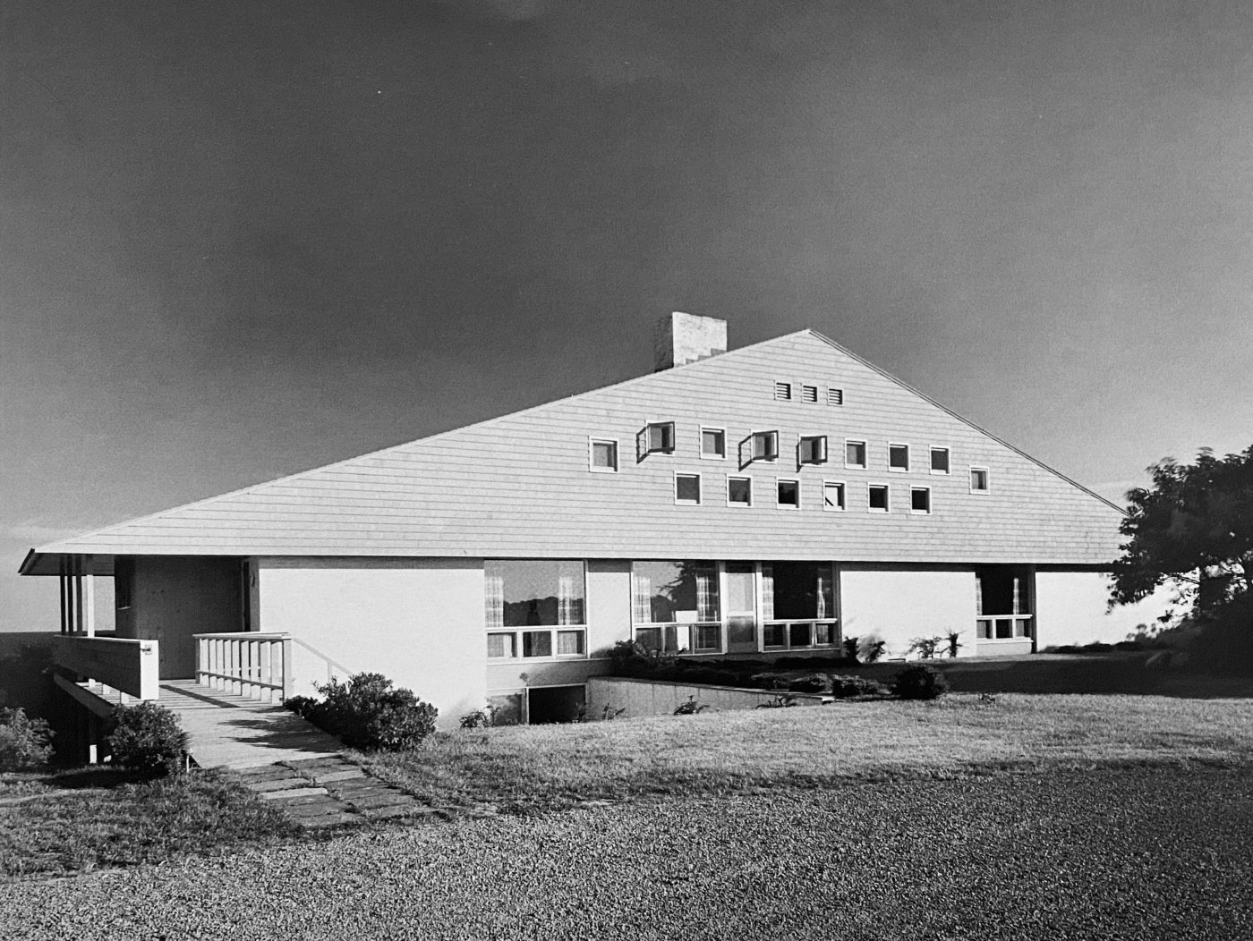 Another Modern Loss in the Hamptons: Otto and Eloise Spaeth House ...