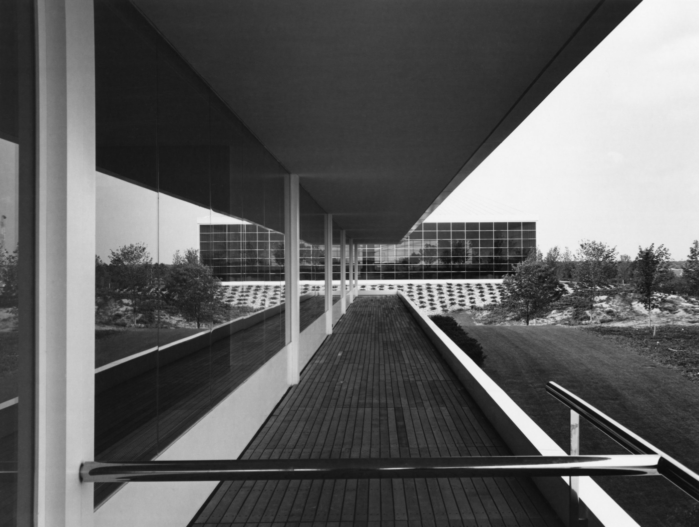 Proposal to demolish Baxter Corp Headquarters - Docomomo