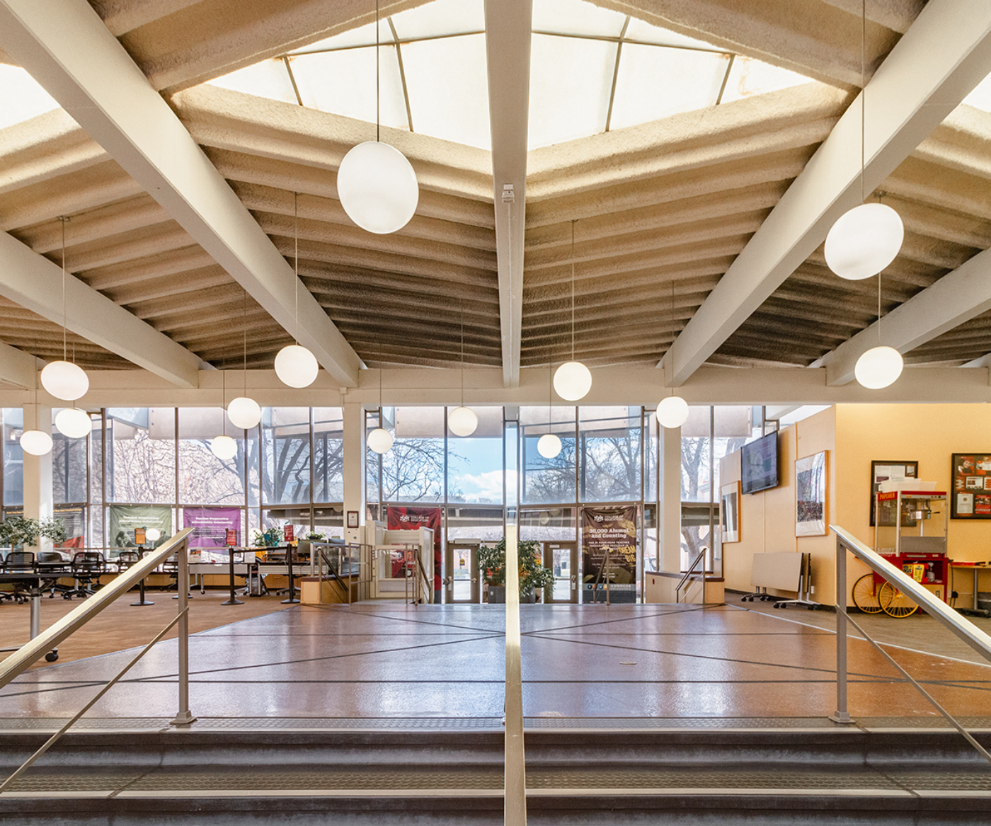 Modernist architecture on the UNM Campus - Docomomo