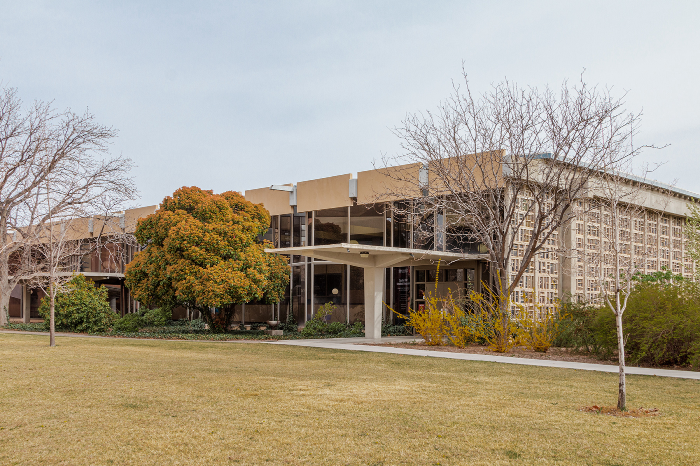 Modernist architecture on the UNM Campus - Docomomo