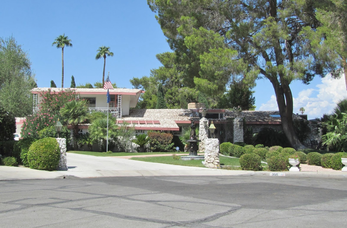 A Paradise Worth Waiting For - Docomomo