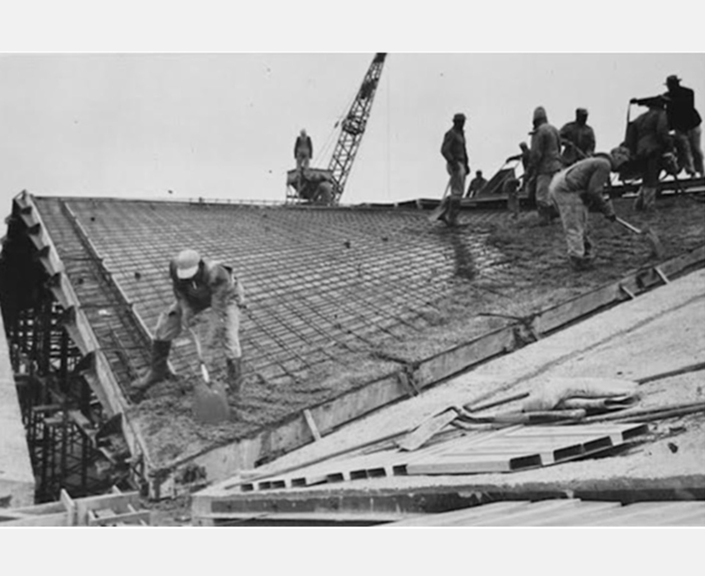 Texas Instruments Semiconductor Building: A Postwar Concrete ...